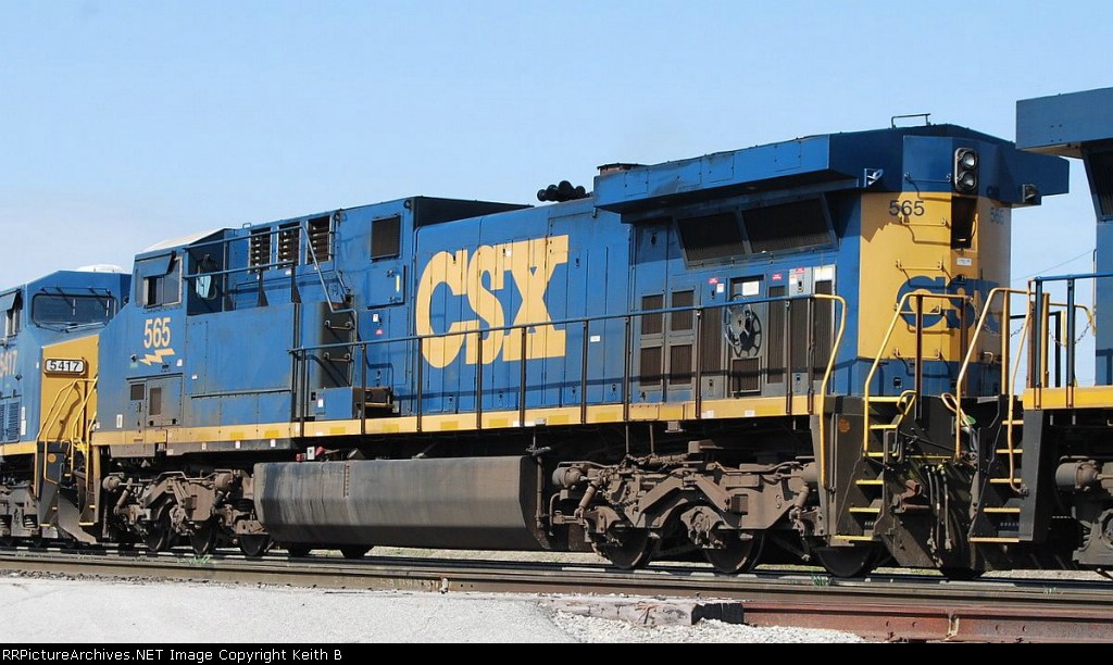CSX 565